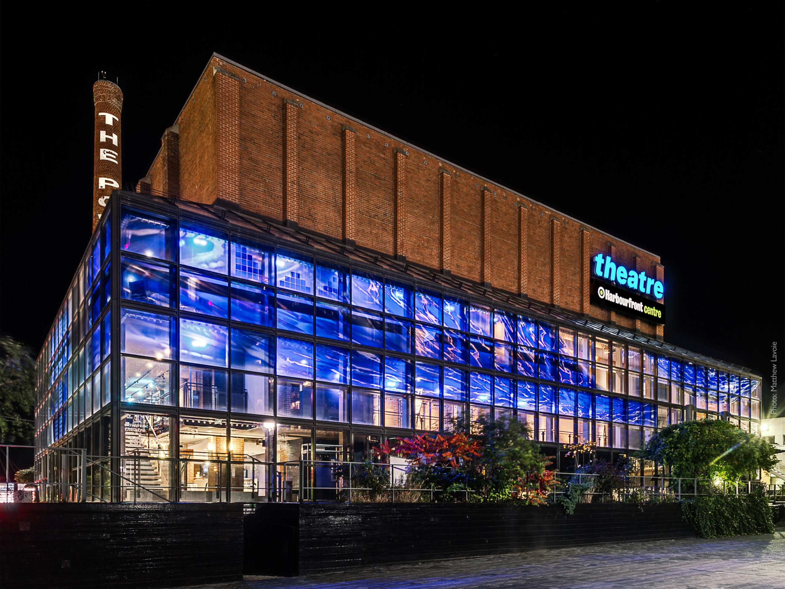 Sarah Hall - The Canadian Clay and Glass Gallery